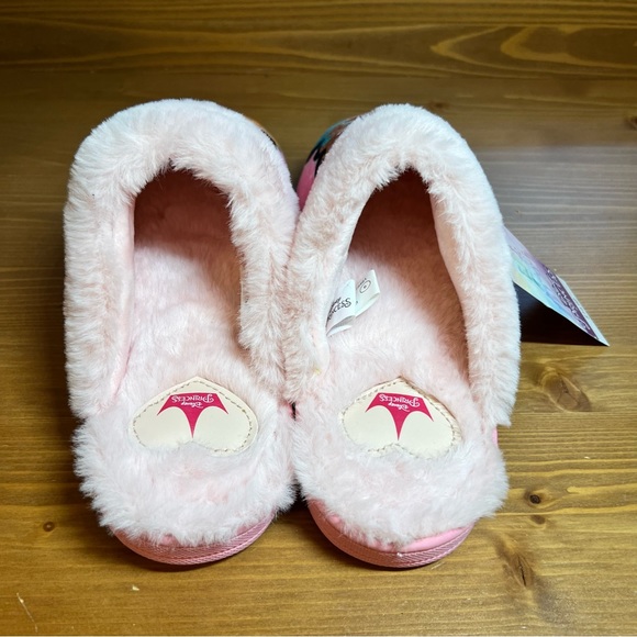 Disney | Shoes | Disney Princess Pink Big Gurls Slipon Slippers Nwt ...